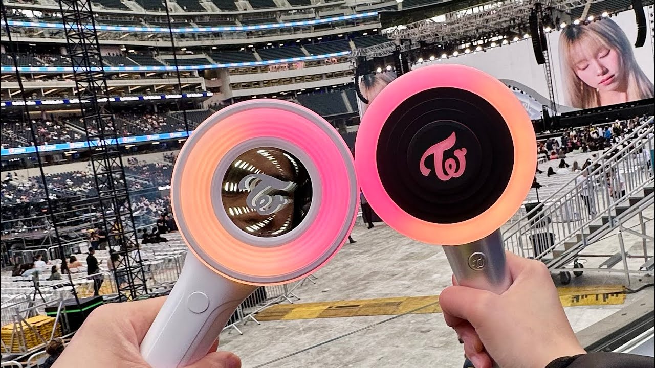 [VLOG] TWICE 5th World Tour “READY TO BE” at SoFi Stadium, Los Angeles ...