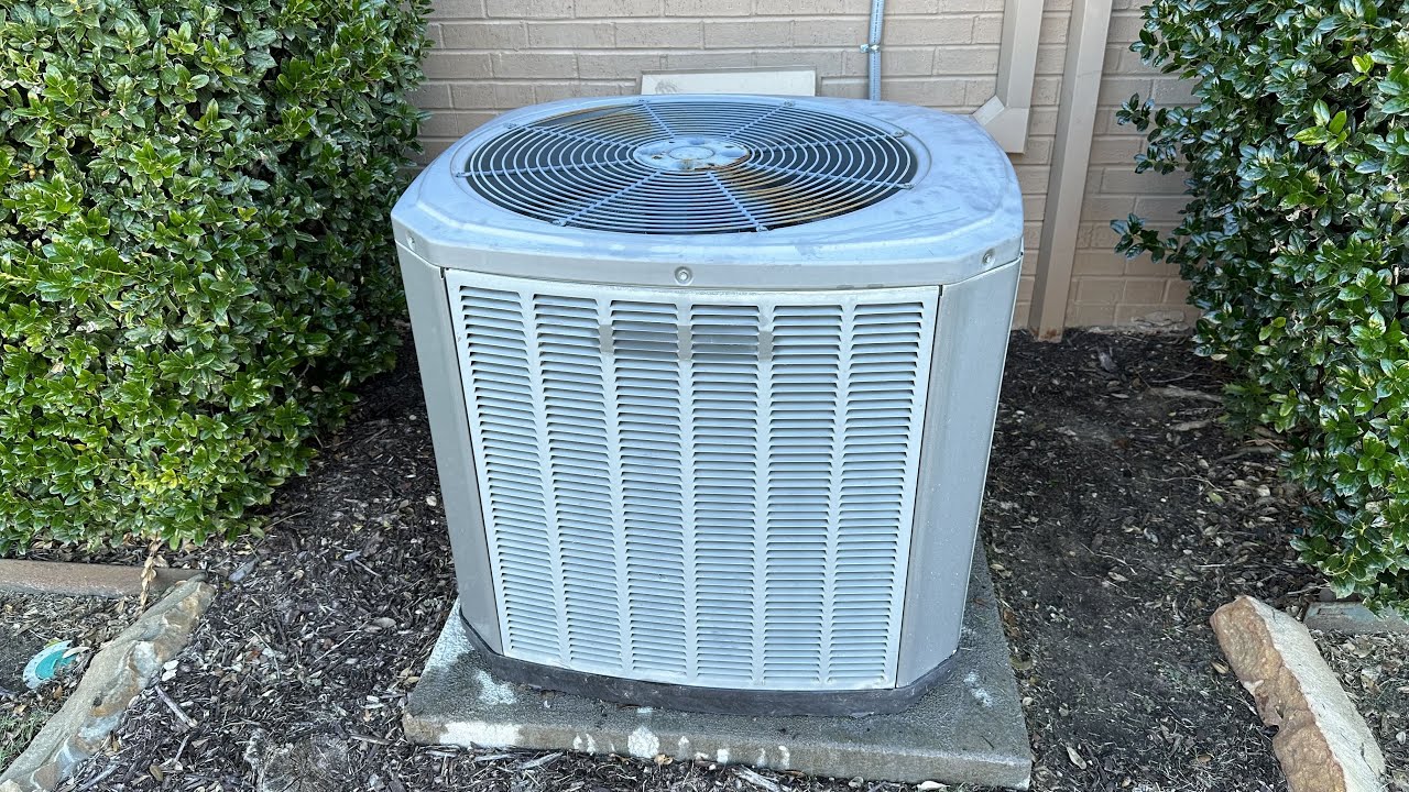 2012 Trane XR13 2 Ton Heat Pump - Defrost Cycle (Steam Show) - YouTube