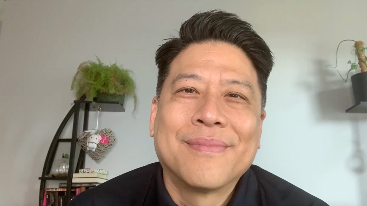 Hear Garrett Wang's Best Robert Picardo Impression - YouTube