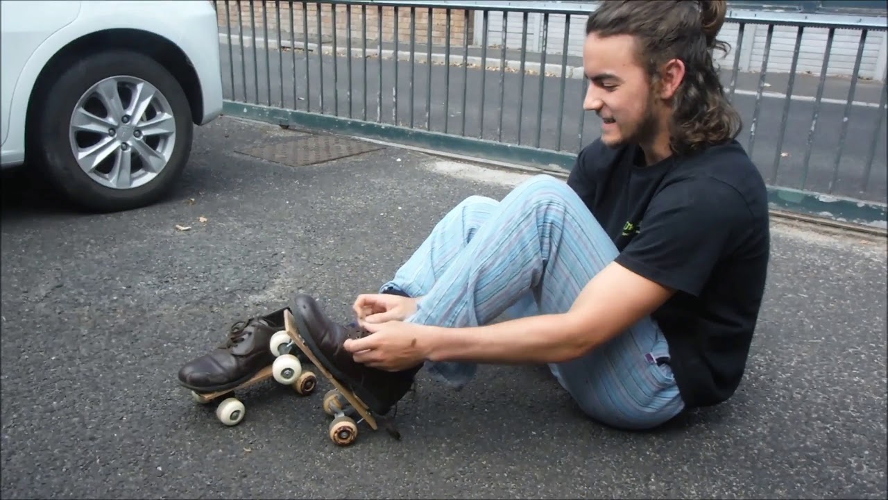 DIY Rollerskates - YouTube