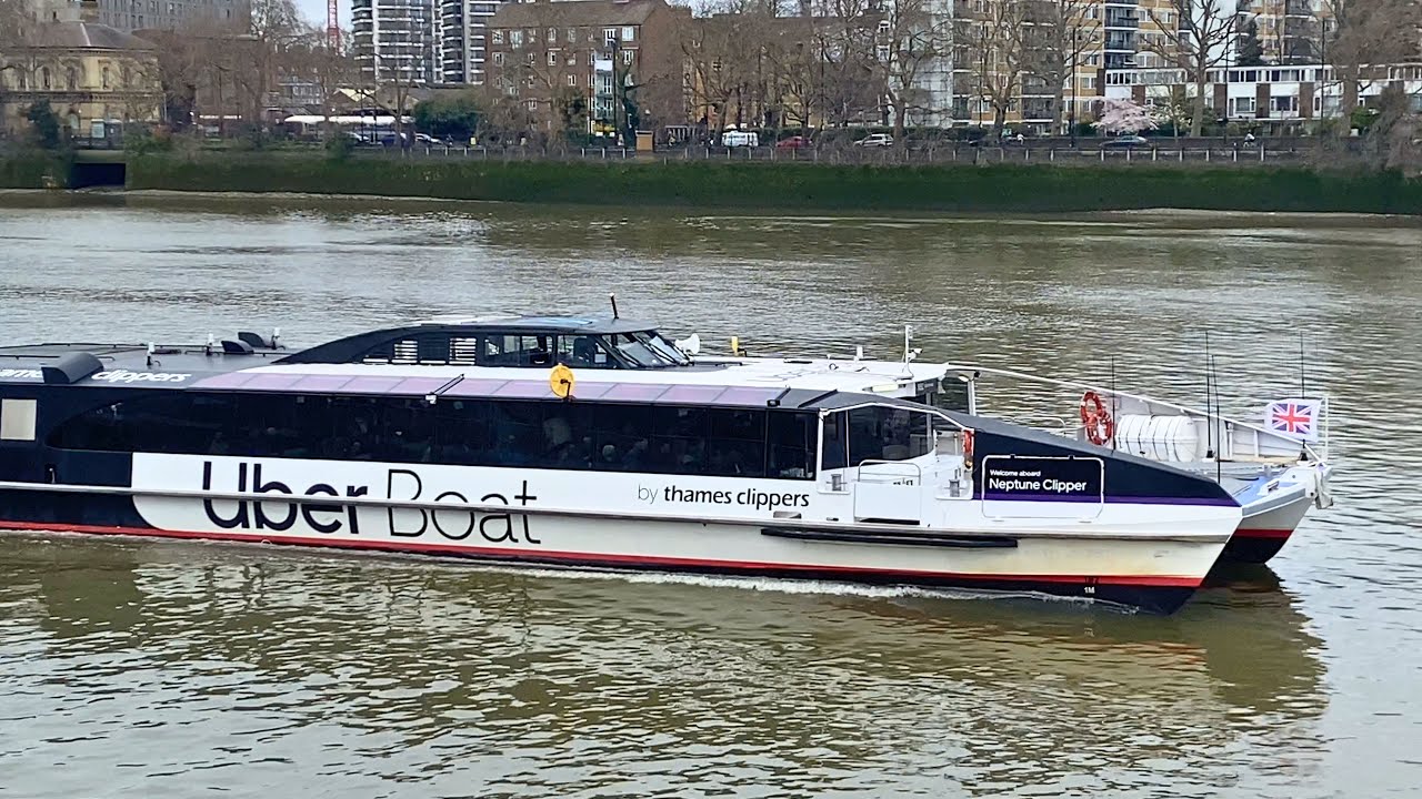 NEPTUNE CLIPPER departs Battersea Power Station Pier - YouTube