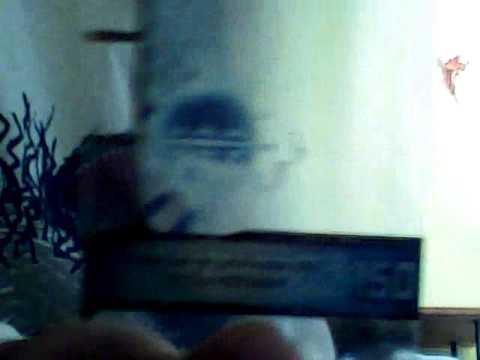 Redakia starter pack tin opening