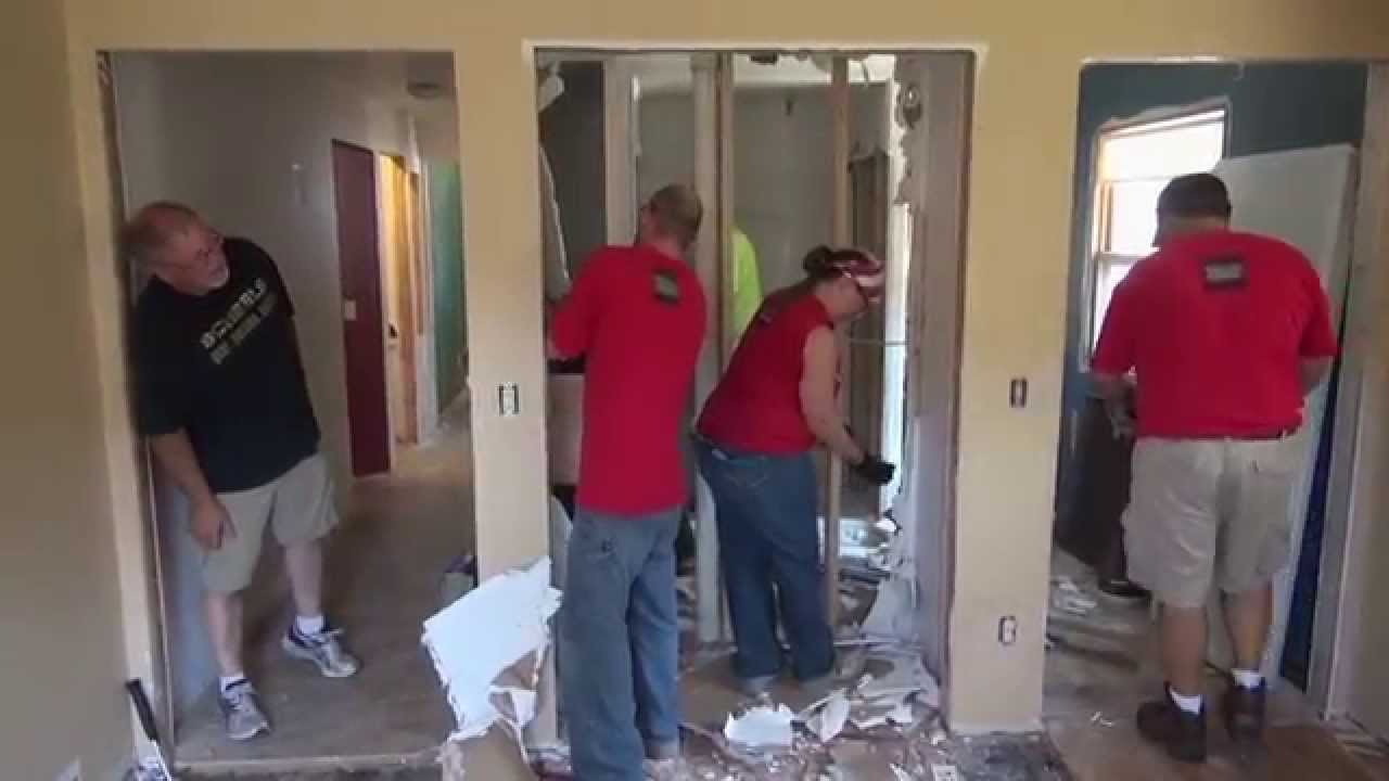 Jared_Allens_Homes_for_Wounded_Warriors_Game_Changers - YouTube