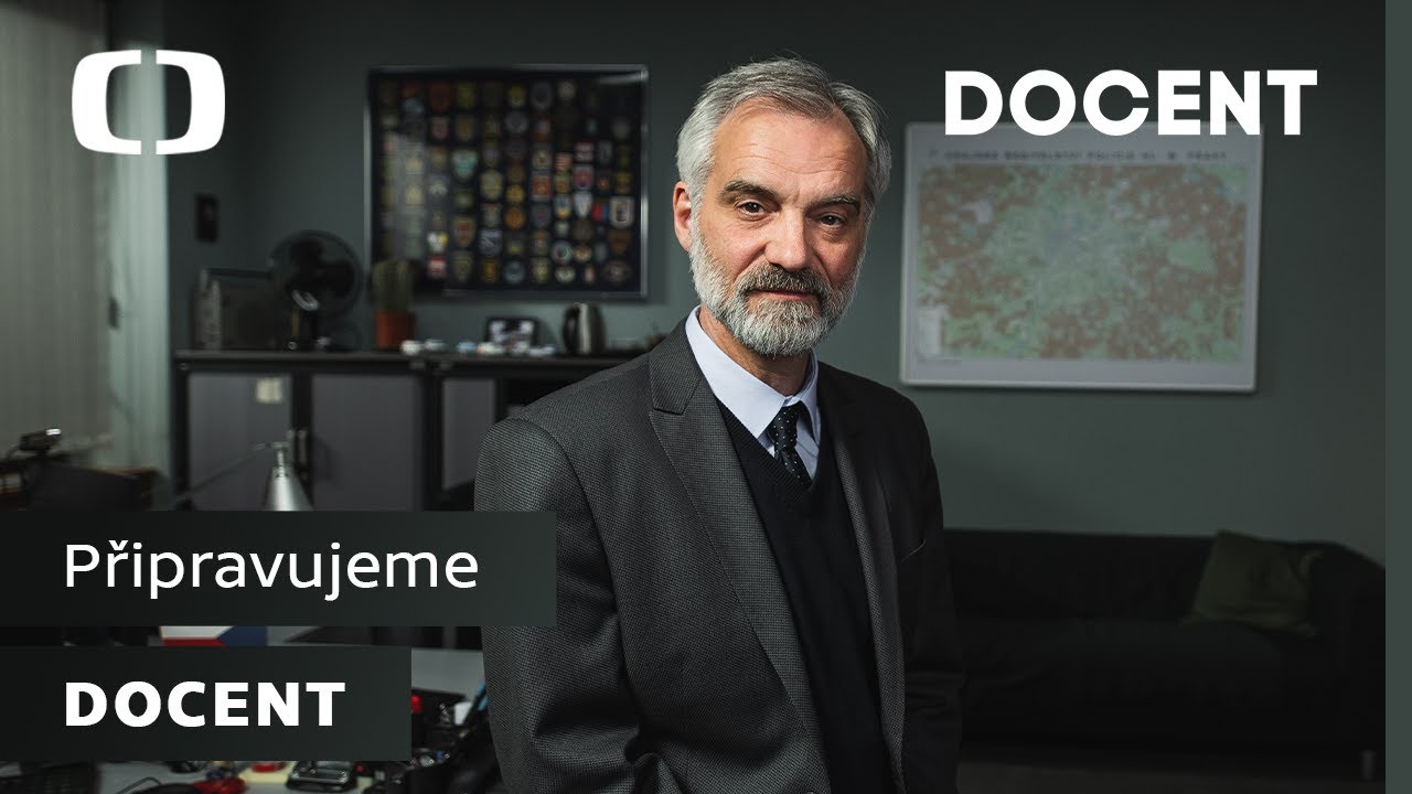 Docent | Upoutávka - YouTube