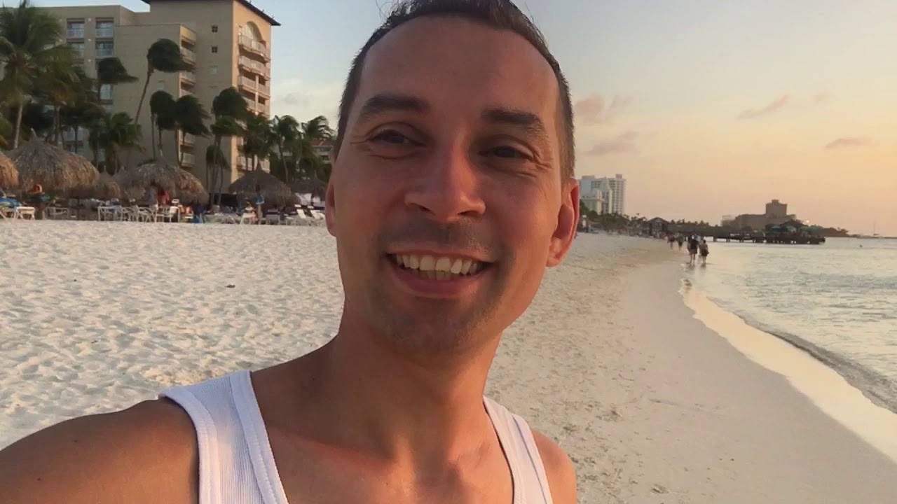 Christian Tan op De Betteld - YouTube