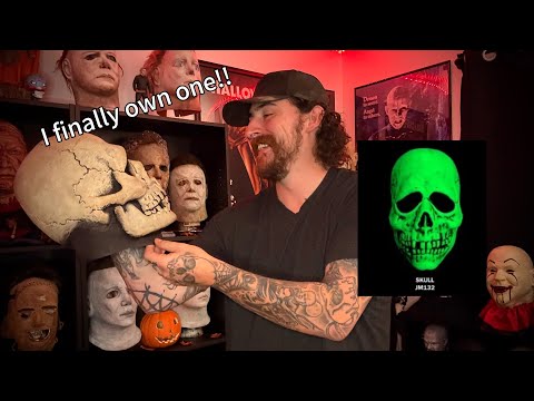UNBOXING my FIRST ever Don Post Skull MASK!