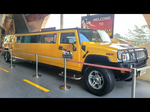 Mobil Terpanjang di Indonesia Panjangnya 9,3 Meter • 2004 Hummer H2 Limousine