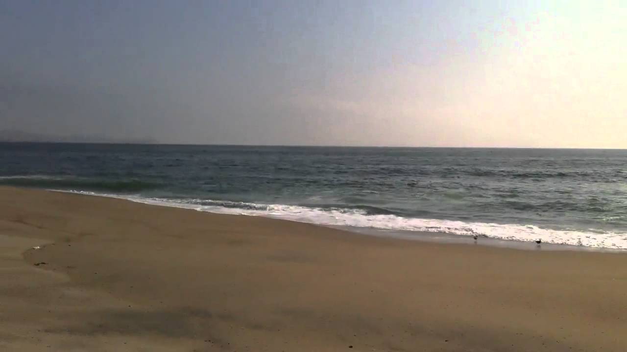 Playa Punta Rocas - Lima - YouTube