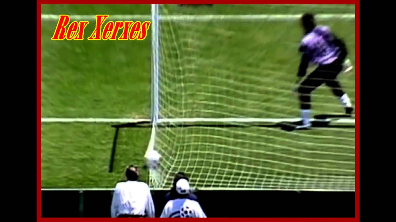 Brazil Vs Russia 1994 World Cup Romario Goal HD - YouTube