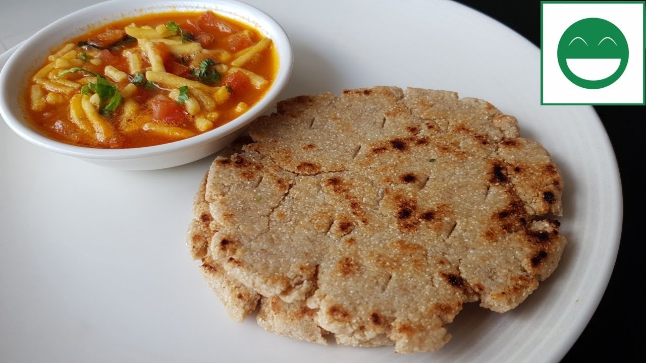 Kathiyawadi Bhakri recipe | How to make Gujarati Bhakri | ऐसे बनाएं ...