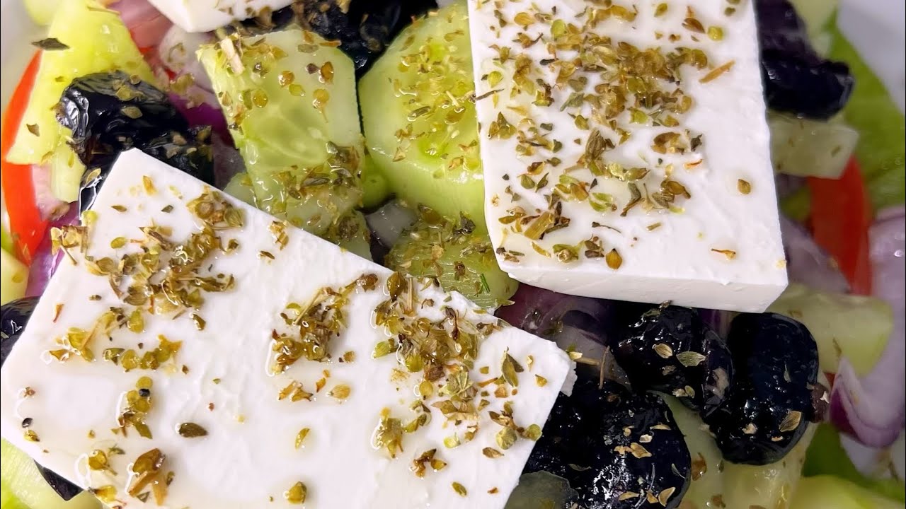 Easy Greek Salad - YouTube