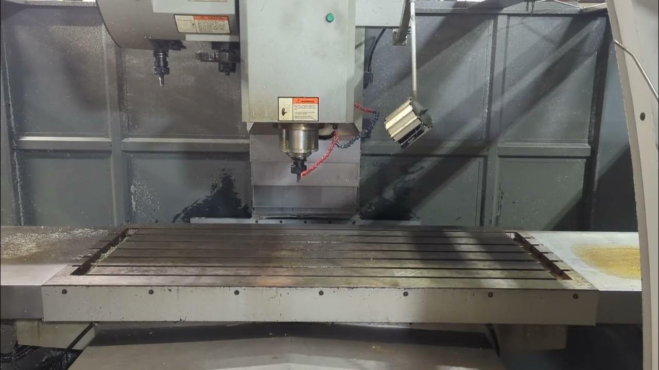 Primero KM-170 CNC Vertical Machining Center, 2014 - YouTube