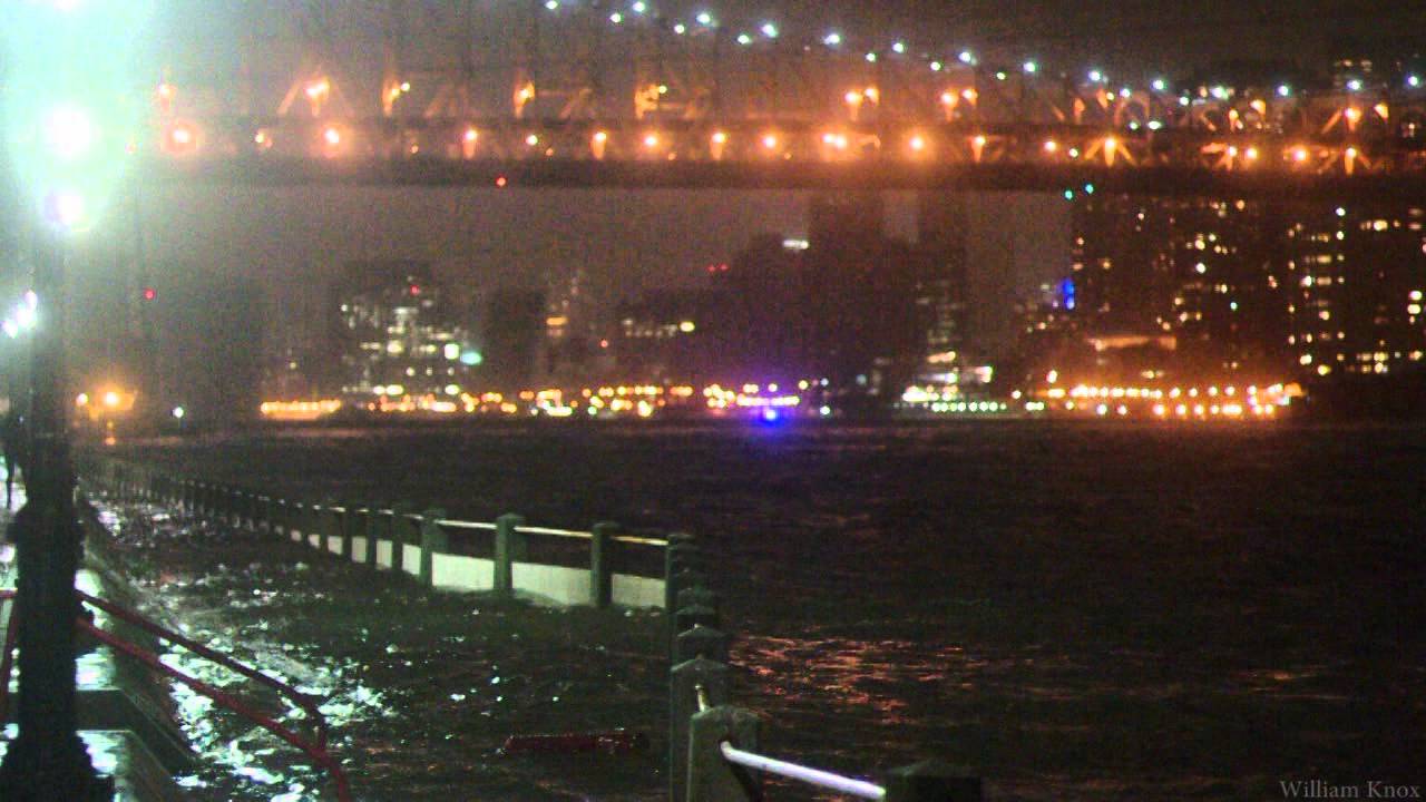 Hurricane Sandy vs Con Edison Power plant 14 st NYC, oct 29th ...