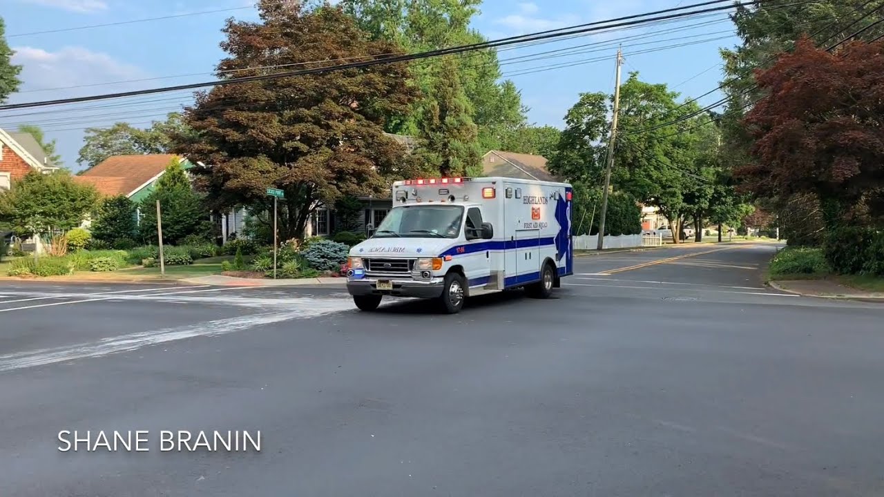 Highlands First Aid Squad Ambulance 17-56 Responding 7/3/20 - YouTube