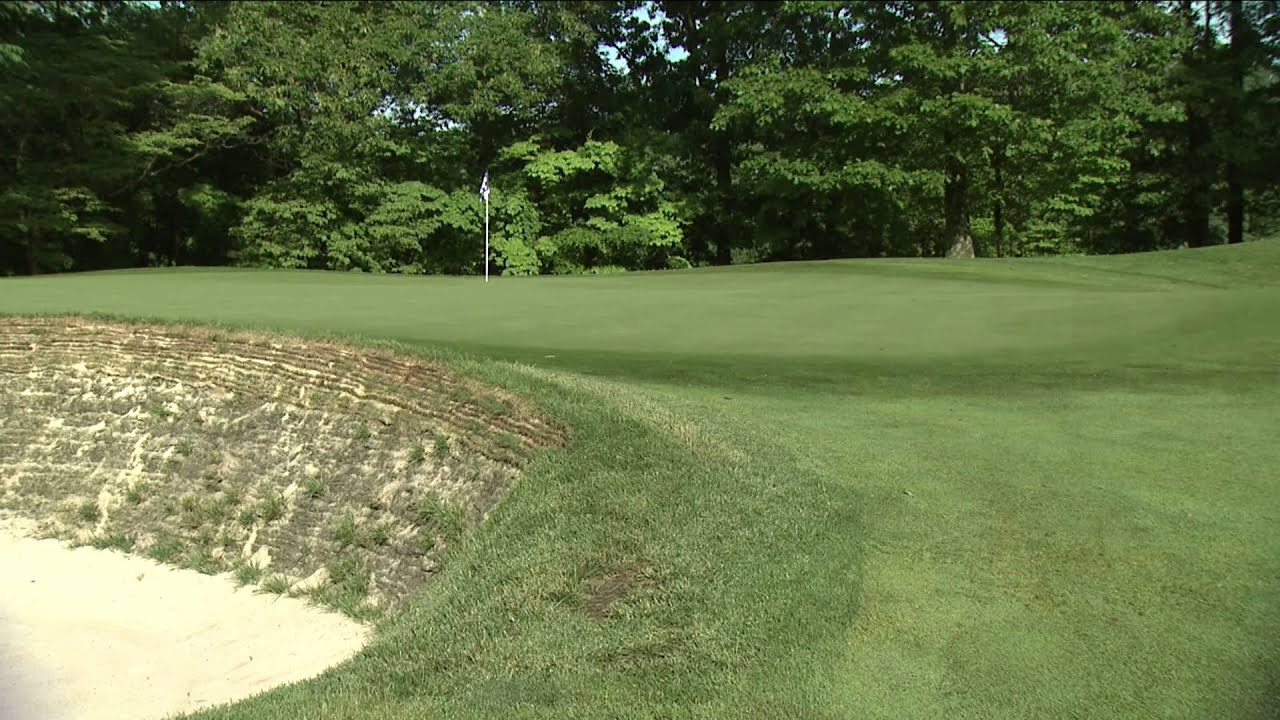 Local Knowledge: Maintaining sod wall bunkers at Fieldstone Golf Club ...