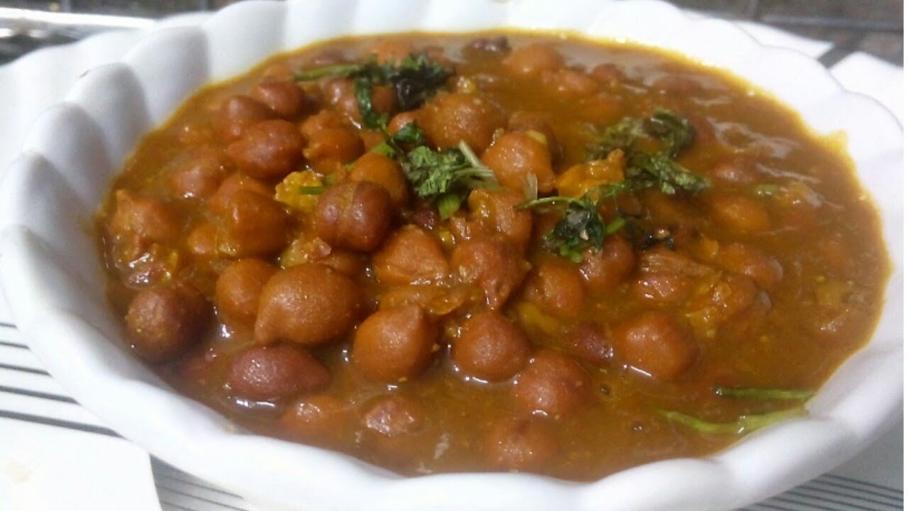 Chole Recipe (Kale Chane) Himachali Tadka - YouTube