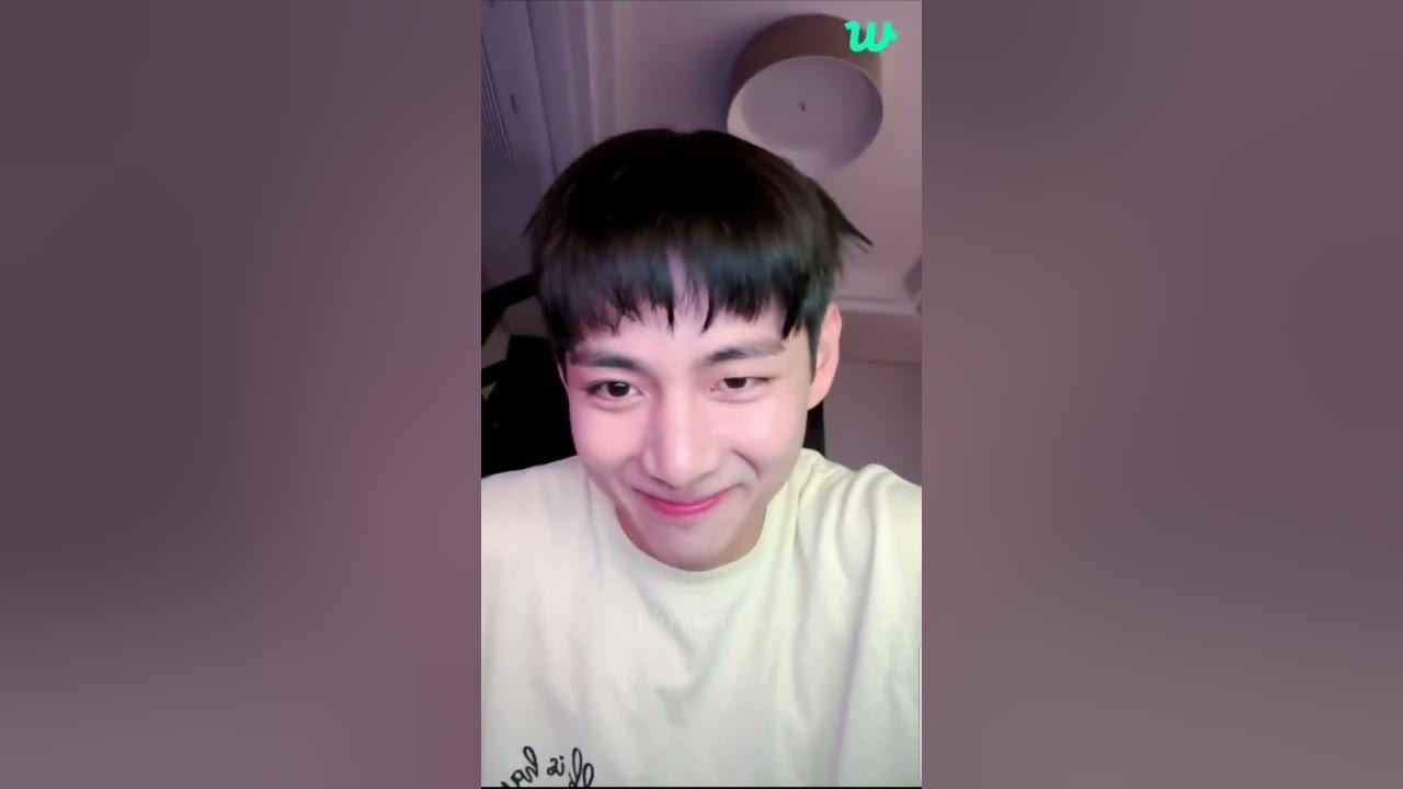 [ENG SUB] TAEHYUNG WEVERSE LIVE (2023.12.05) | BTS V LIVE #btslive - YouTube