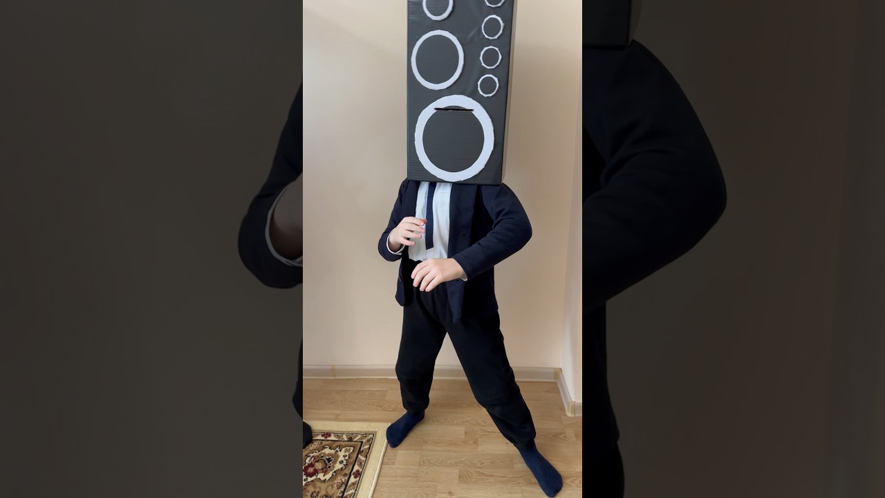 LARGE SPEAKERMAN OR BABY SPEAKERMAN DANCE?🙄 - YouTube