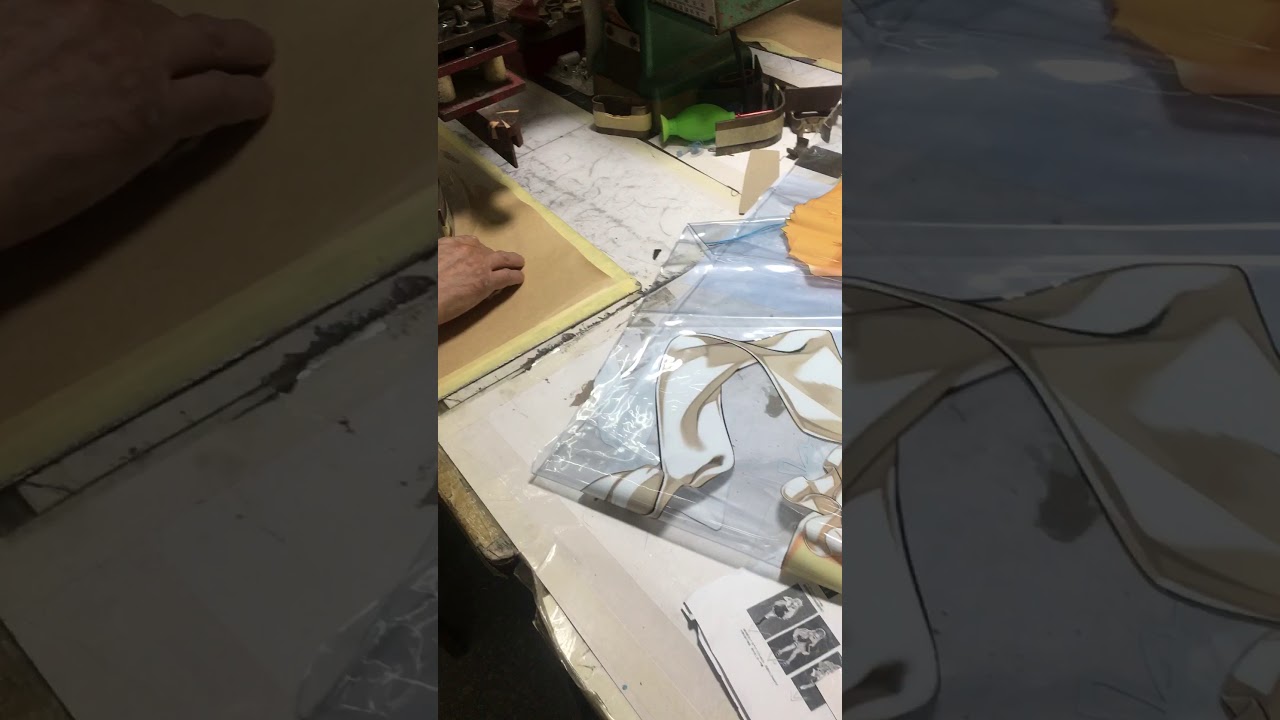 Making inflatable anime pillow pop bag - YouTube