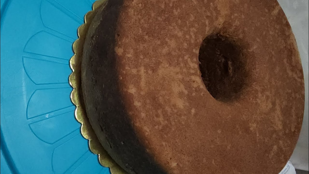 YESSSSS Guava Pound Cake - YouTube