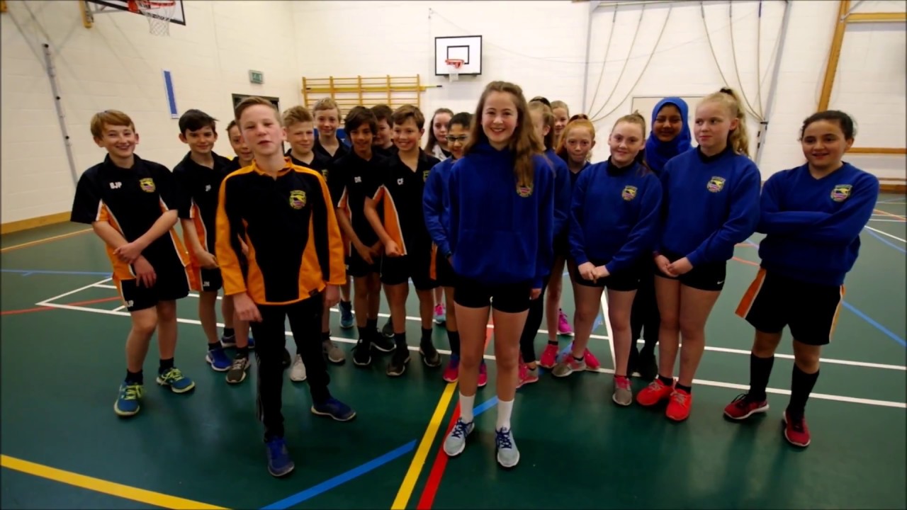 Cricket activators course at Gosforth Central Middle School - YouTube