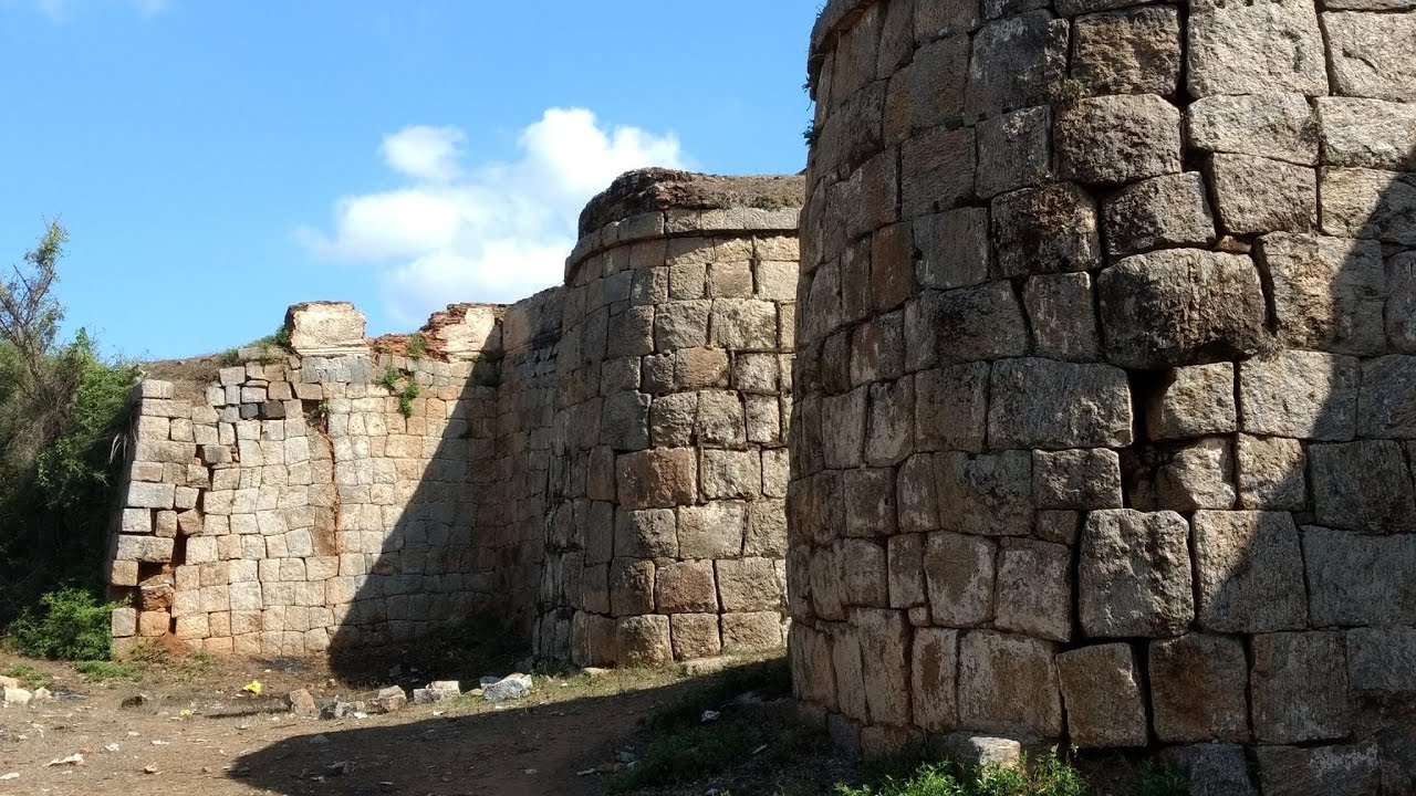 Shrirangapattana & Tipu Sultan's Fort - YouTube