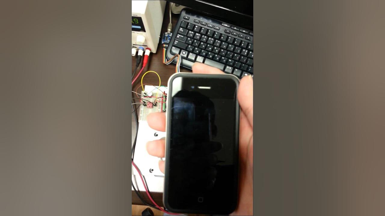 Bluetooth 4.0(BLE) Hands-Free Entry Doorlock using iPhone4S and BLE112 Bluegiga module. - YouTube