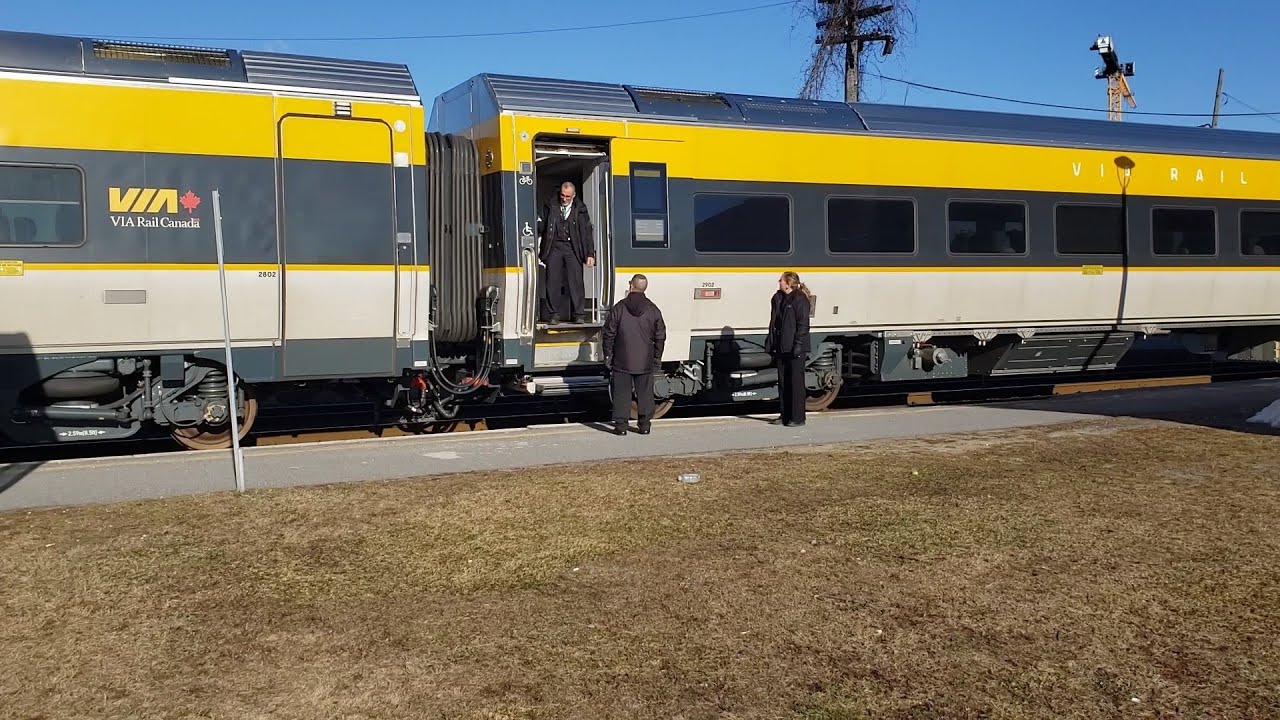 WINTER TRAINS 2 For 1 Via Semens Wheelchair Lift in Use and CN Potash ...