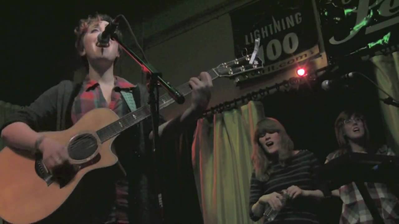 Bess Rogers - Favorite Day - Nashville - YouTube