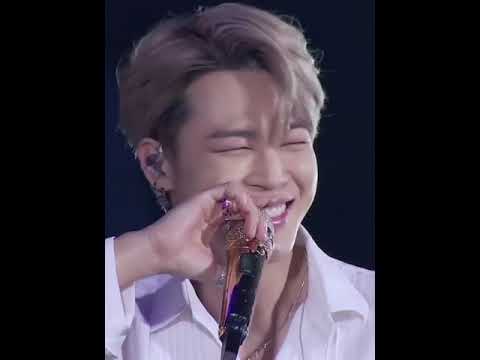 His eye smile!!!! 🔥🔥💜💜killing smile 💜💜💜💜 #jimin #mochi #shorts