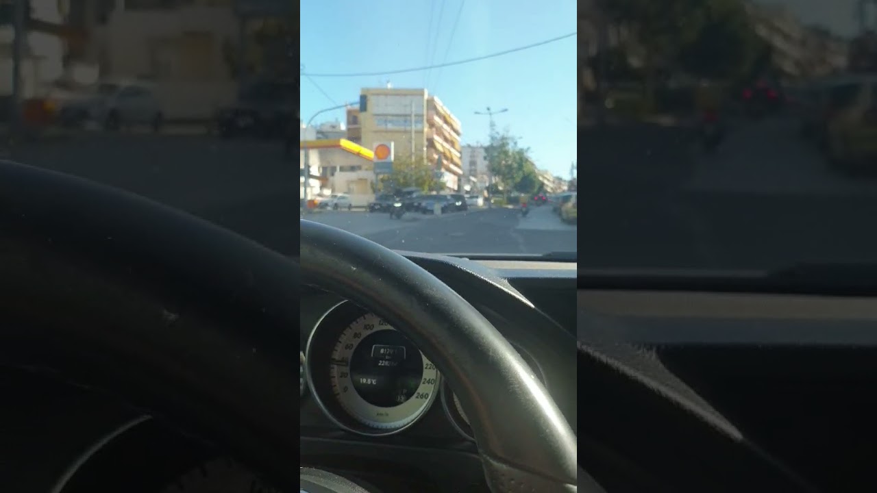 ταξιτζης απο την κορινθια(ψαχνει πελατη) - YouTube