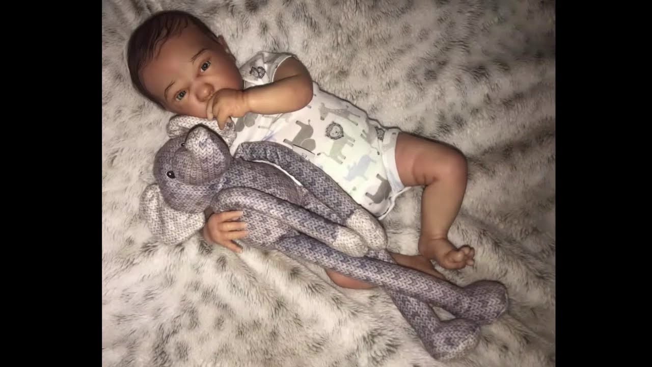 Realborn Logan awake available for adoption. SOLD - YouTube