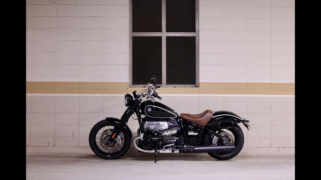 REMUS Custom Exhaust for BMW R18 - YouTube