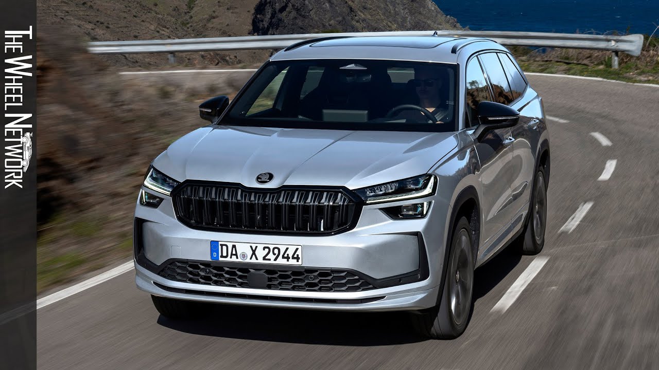 2024 Skoda Kodiaq Sportline 4x4 | Brilliant Silver | Driving, Interior ...