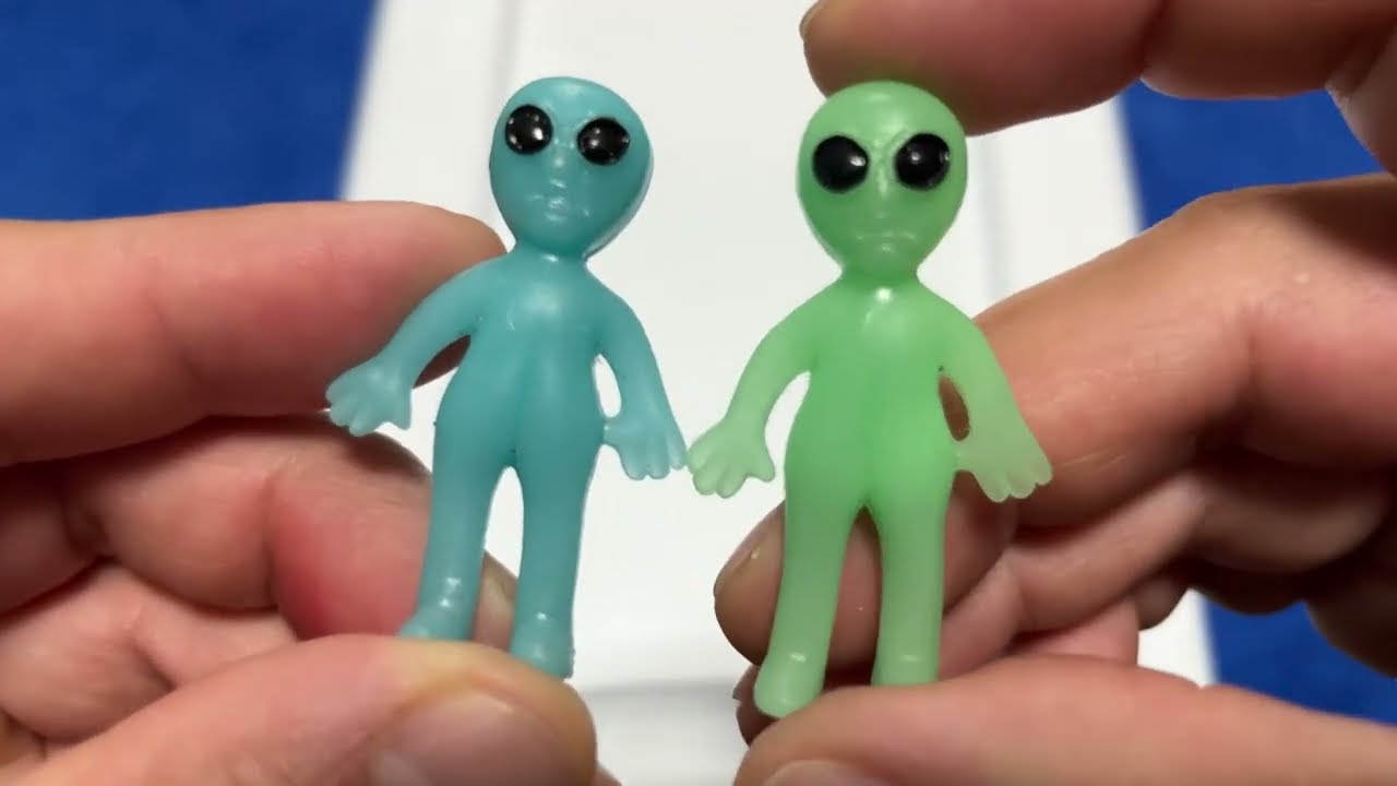 Aliens mini. Parte 1. Tremendas figuritas. 👽👽 - YouTube