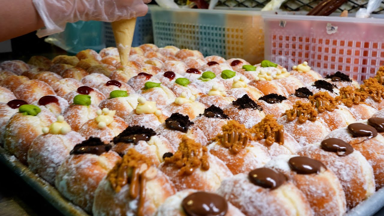 BOMBOLONI | Sold out daily! 12 Different Flavours of Fluffy Italian ...
