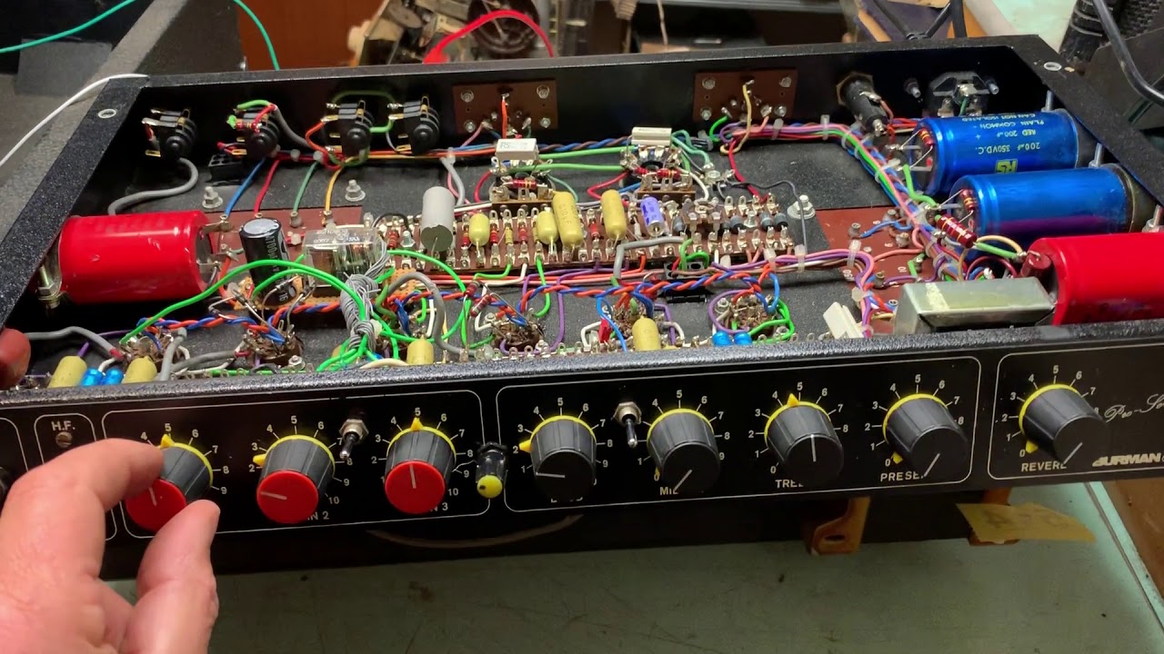 Burman 501 pro amplifier 3 Gain + treble Boost - YouTube