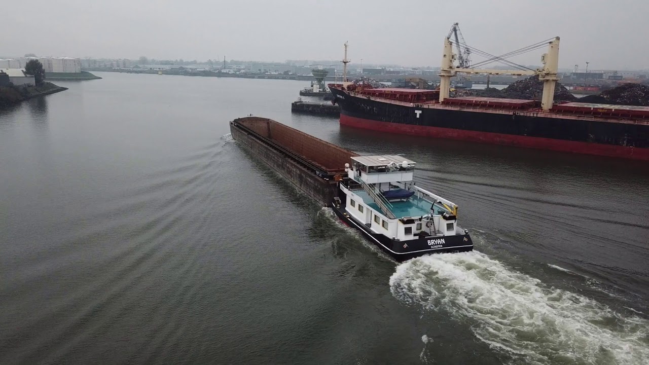 Duwboot Bryan - YouTube