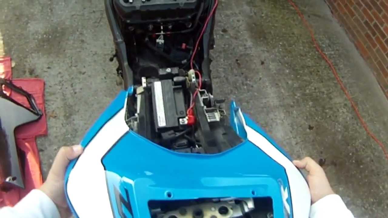 Installing Tail Fairing. Motorcycle Fairings from ...