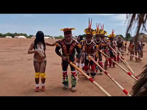 Festa takuara na aldeia ipatse xingu mt