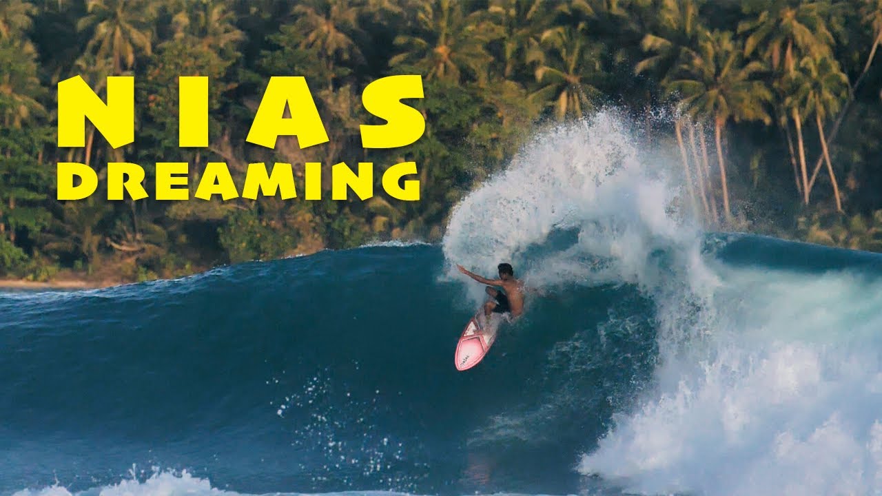 DREAMY FREE SURF SESSION in NIAS | Pre-Comp with the Boyz 🌊 - YouTube
