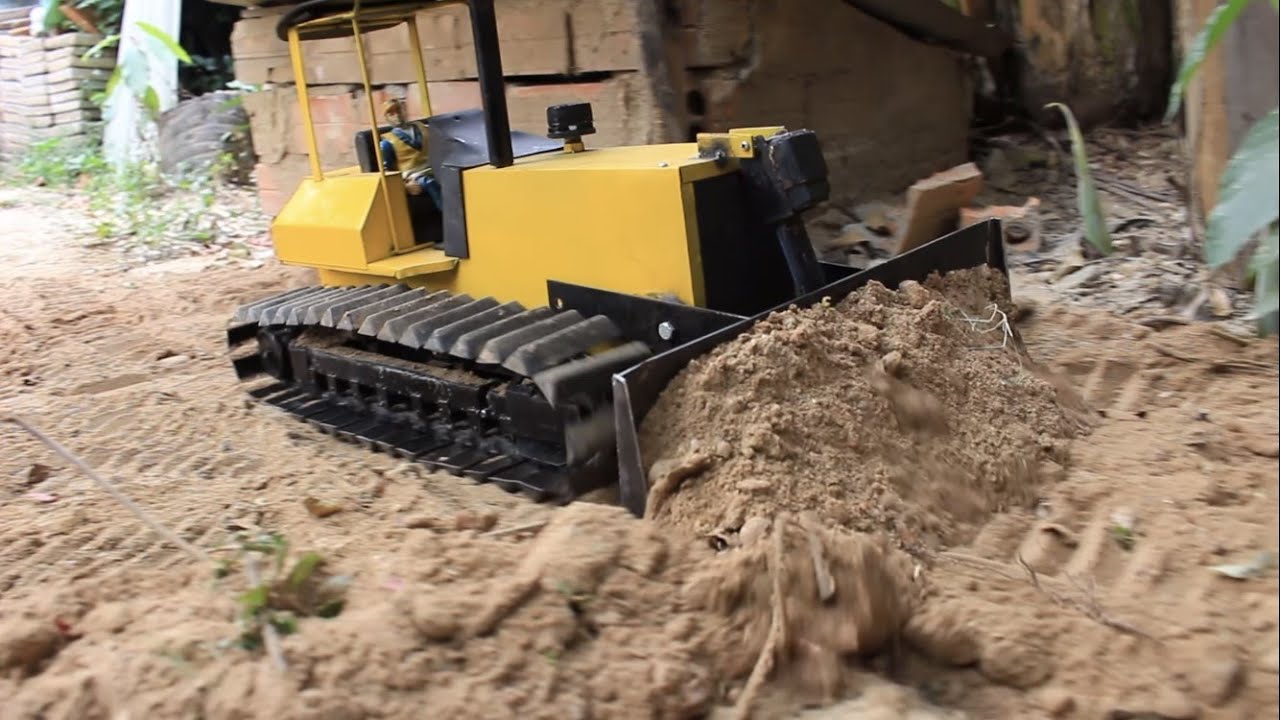 Remote Control Bulldozer Working Construction Site Processing With RC ...