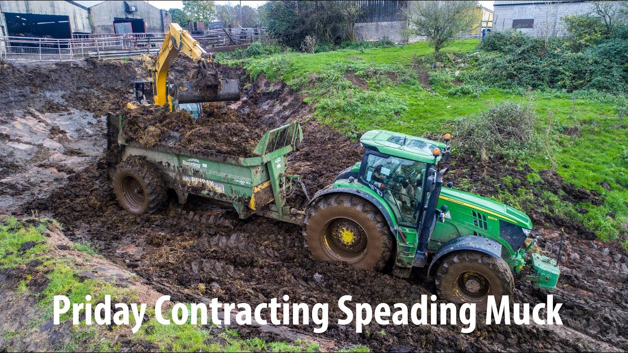 Priday's Spreading Muck- Gloucestershire. - YouTube