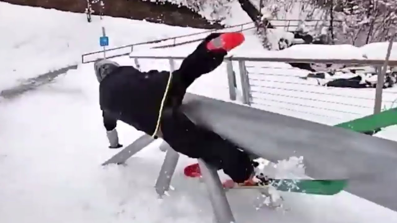 Snow Fails | Best Fails Of The Week #17 - YouTube