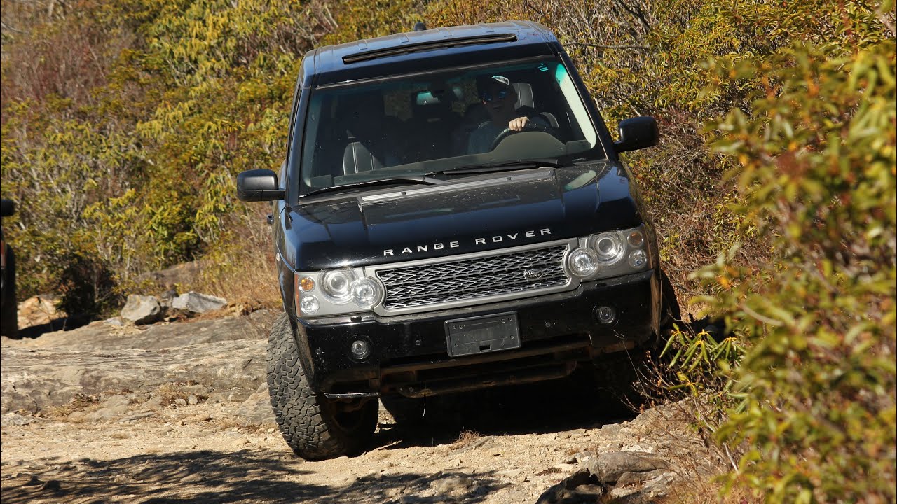 Land Rovers on Iverstor Gap Trail North Carolina. (Discovery 1, lr3 ...