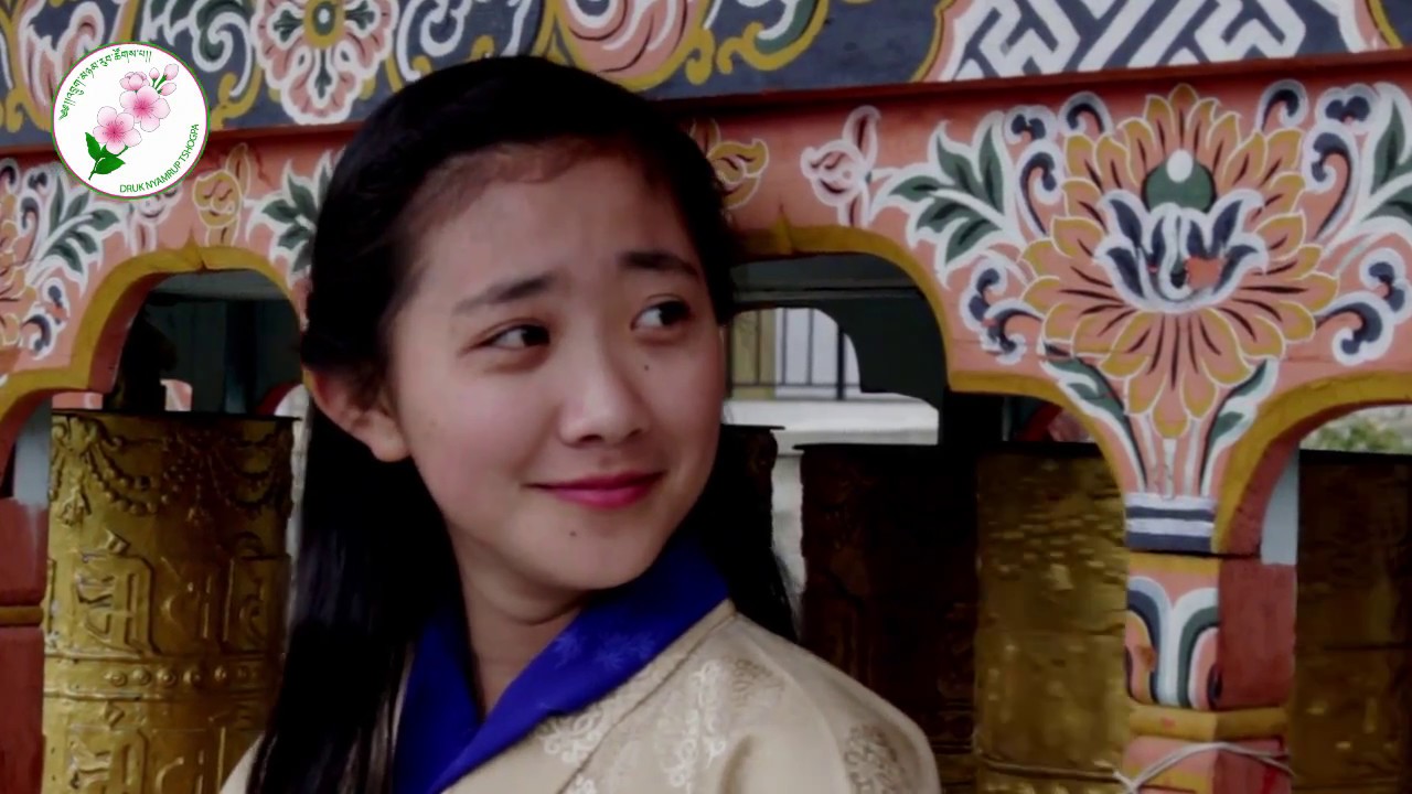 "Che Lu Taw Da" Bhutanese musical video.. - YouTube