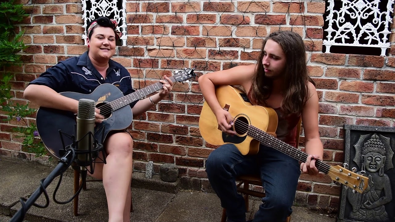 Josh Maynard & Jess Holland - Australian Dreamer - YouTube