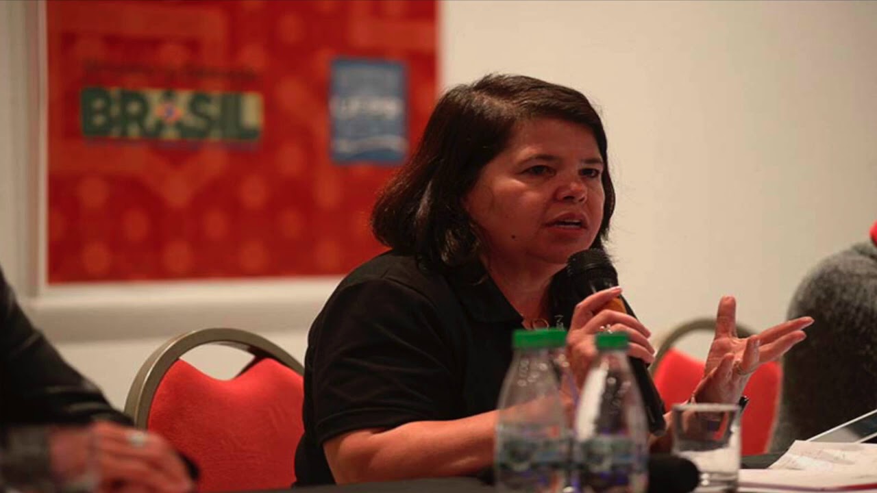 Audiência Pública - Proposta de militarização do ensino público - Prof ...