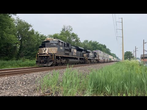 NS 1106 SD70ACE Leads NS 23G in Clark NJ - YouTube