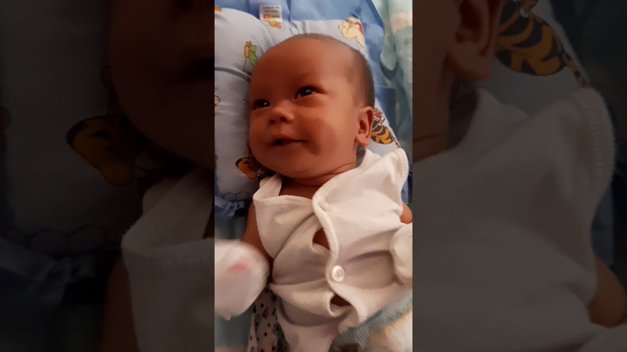 Baby KD on his first month 🥳 - YouTube